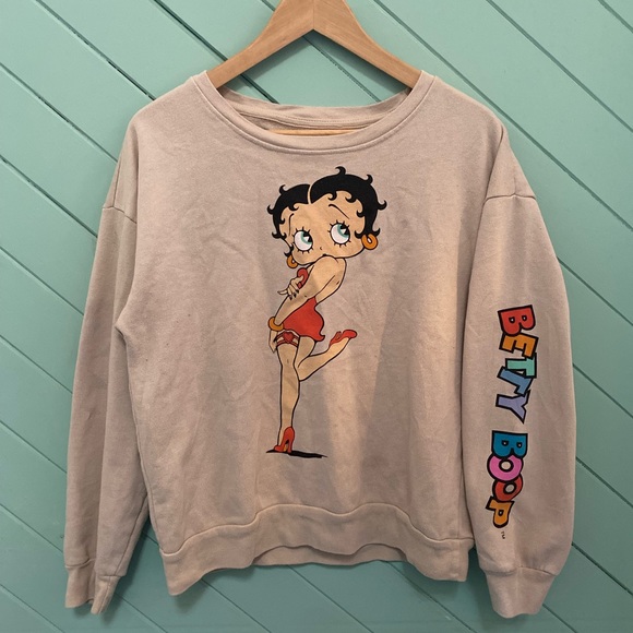 Betty Boop | Tops | Betty Boop Tan Crewneck L | Poshmark